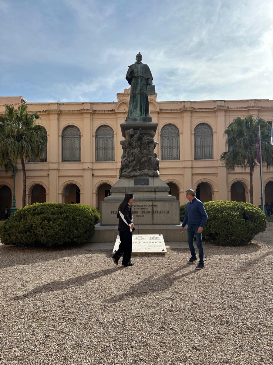 Alberto Paredes Urquiza insta a reflexionar sobre la lealtad y la ...